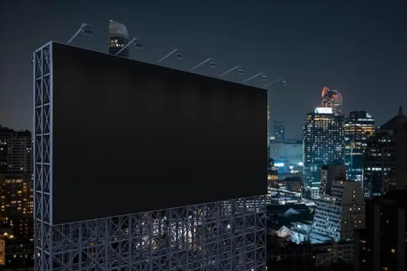 Pengaruh Angin pada Pemasangan Videotron Outdoor - GSI Indonesia