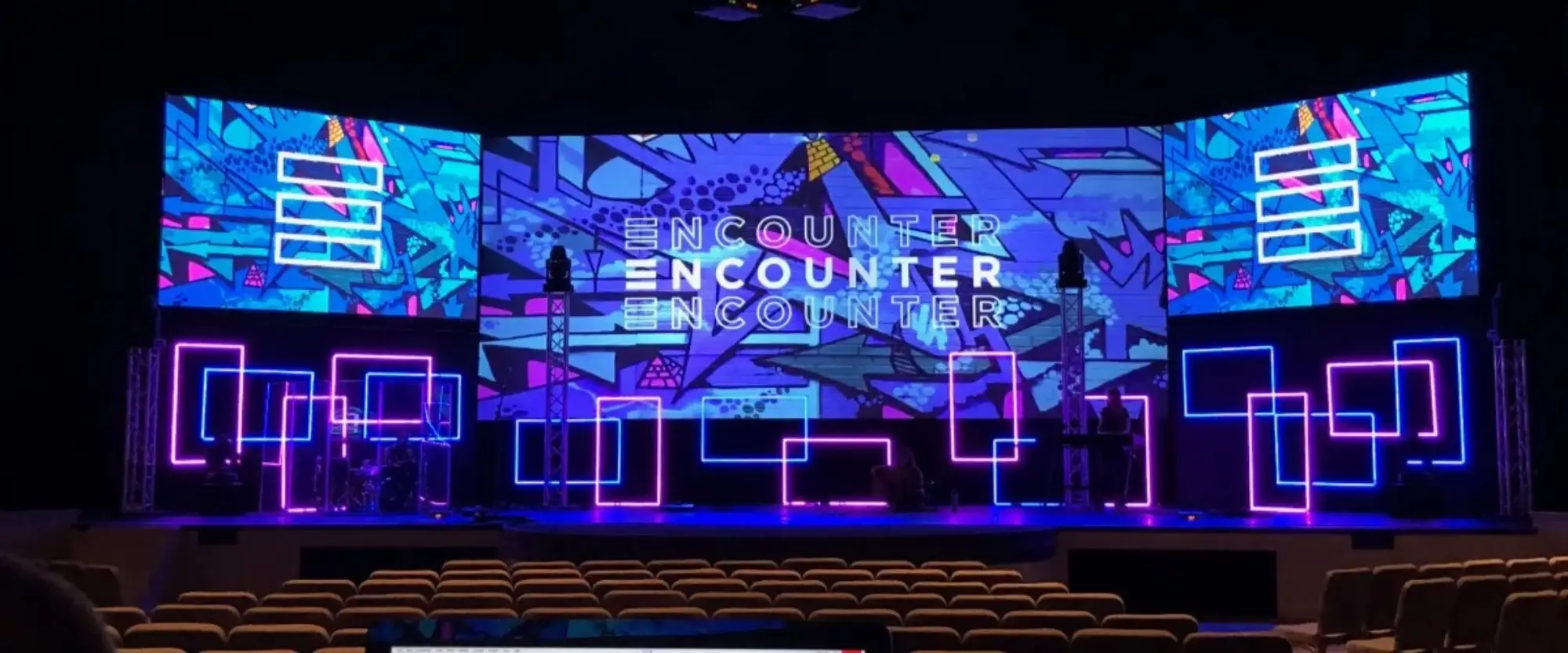 Backdrop LED Screen Berkualitas untuk Event & Panggung - GSI Indonesia