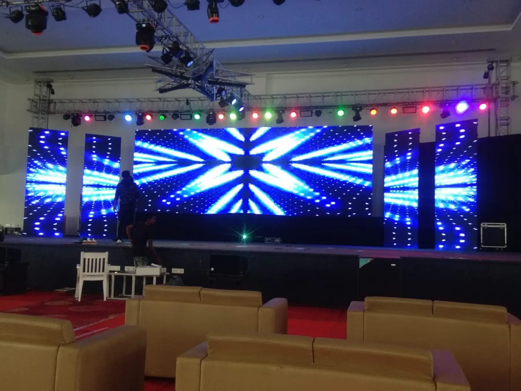LED Panggung: Fungsi, Jenis, dan Manfaat untuk Event - GSI Indonesia