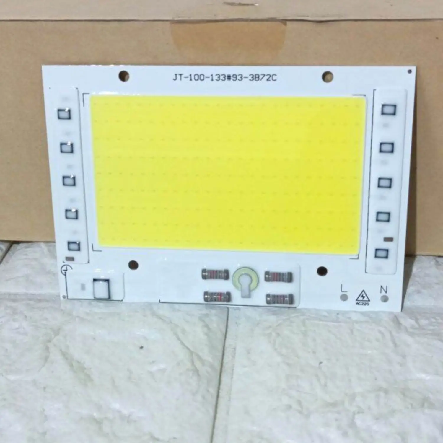 Lampu LED COB 12 Volt: Hemat Energi & Cahaya Terang - GSI Indonesia